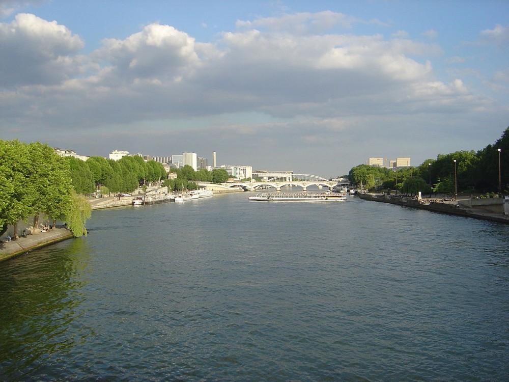Seine River Sights & Attractions - Project Expedition