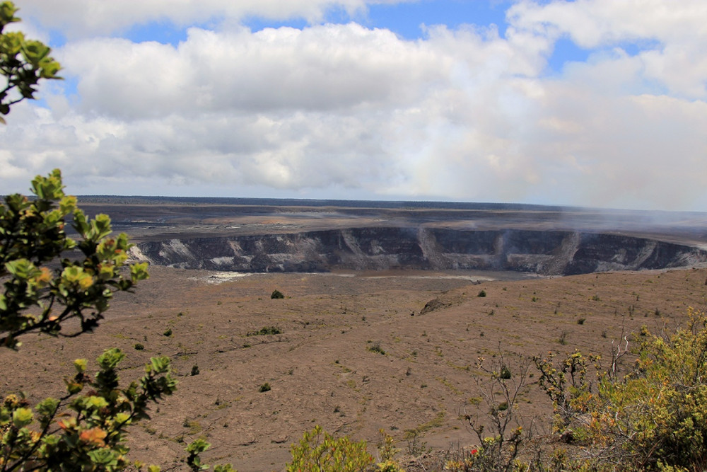 Hawaii - Private Tour (Hilo) Volcano National Park and Rainbow Fall ...