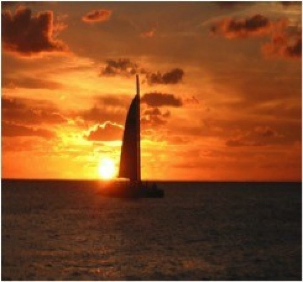 Romantic Sunset Sail - Jan Thiel | Project Expedition