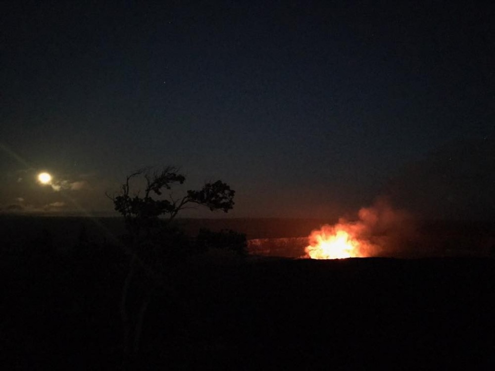 Evening Volcano Explorer from Hilo - Hilo | Project Expedition