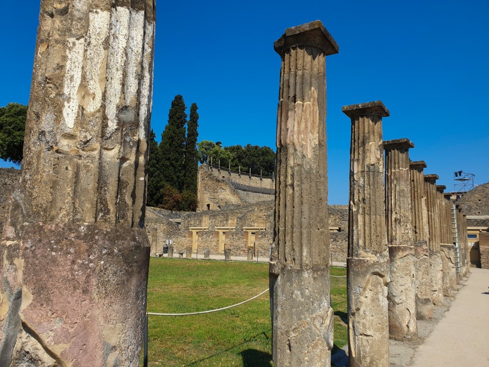 Skip-the-line Pompeii and Mount Vesuvius Tour From Sorrento - Sorrento ...