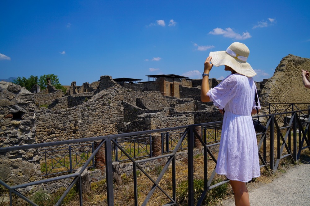 Skip-the-line Pompeii and Mount Vesuvius Tour From Sorrento - Sorrento ...