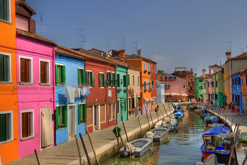 Murano & Burano Islands Guided Small Group Tour with Private Boat ...
