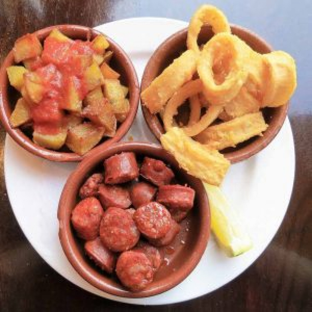 Malaga Food Tour with Tapas & Drinks with a Local - Malaga | Project ...