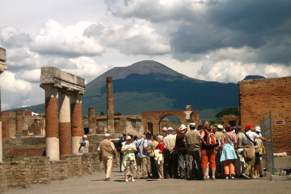 Full Day Pompeii Private Excursion from Rome with an Archaeologist ...