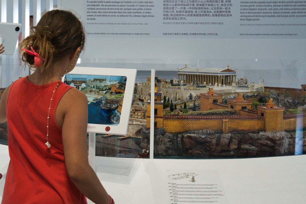 Lost Atlantis Museum Experience - Pyrgos | Project Expedition