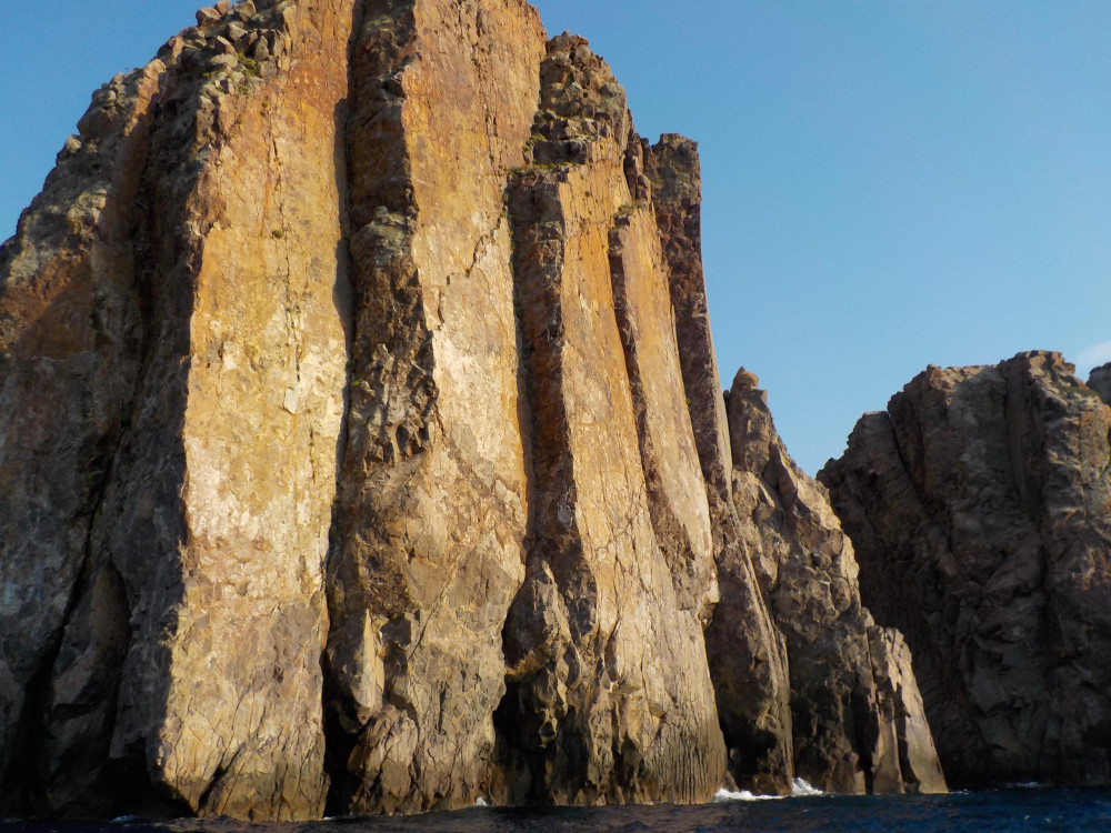 Round of Milos & Poliegos Catamaran Cruise - Milos | Project Expedition