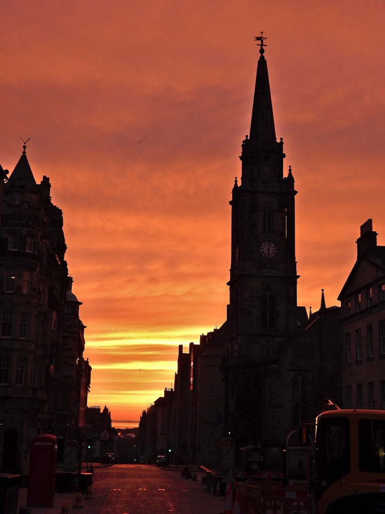 Edinburgh - Small Group Dark History Tour - Edinburgh | Project Expedition