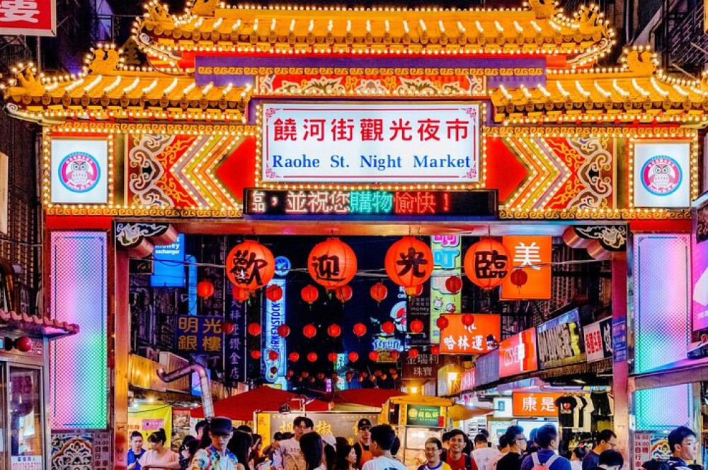 Taipei Street Food & Night Market Tour With A Local - Taipei City ...