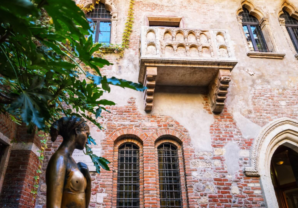 Essential Verona Private Tour Including the Arena - Verona | Project ...