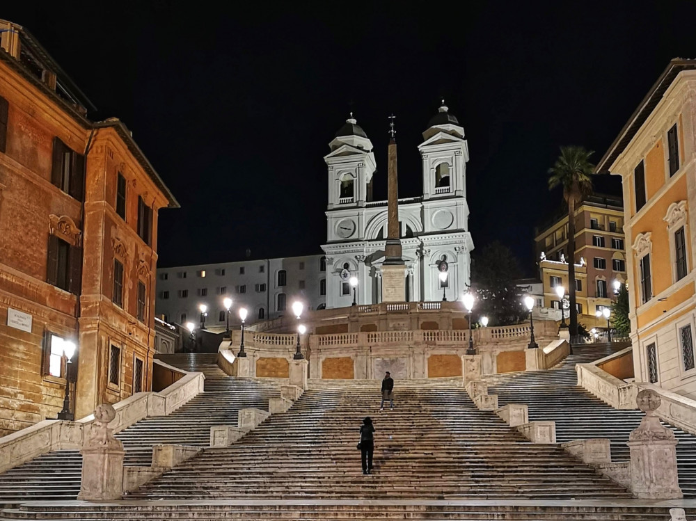Rome at Twilight Semi-Private Tour Among the Piazzas & Fountains - Rome ...