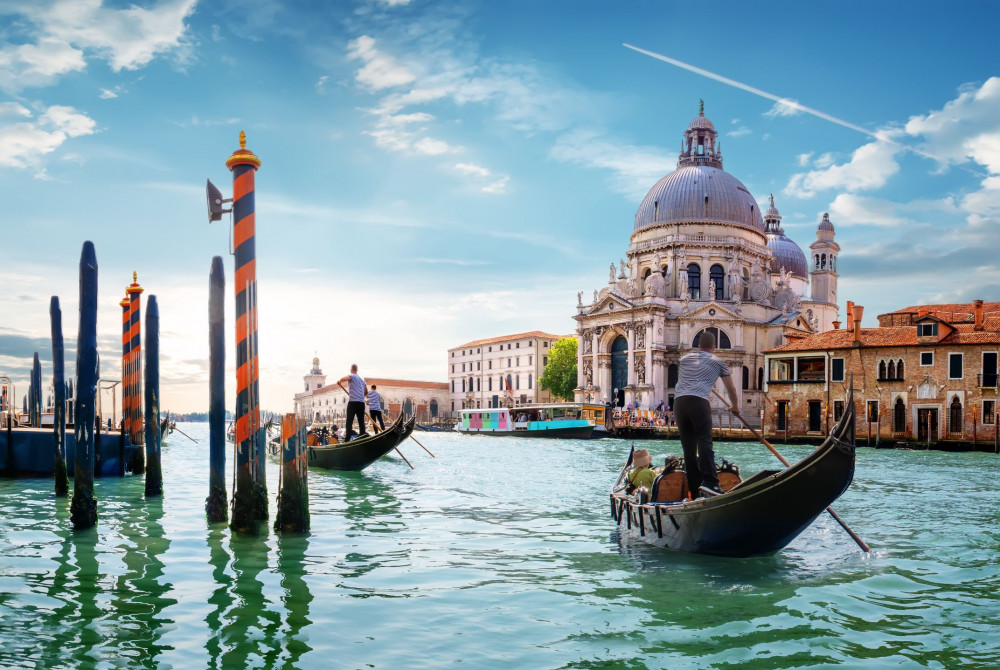 Private Ravenna to Venice with Deluxe Tour by Boat and Gondola ...