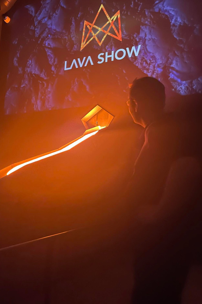 Group Lava Show in Reykjavík - Reykjavik | Project Expedition