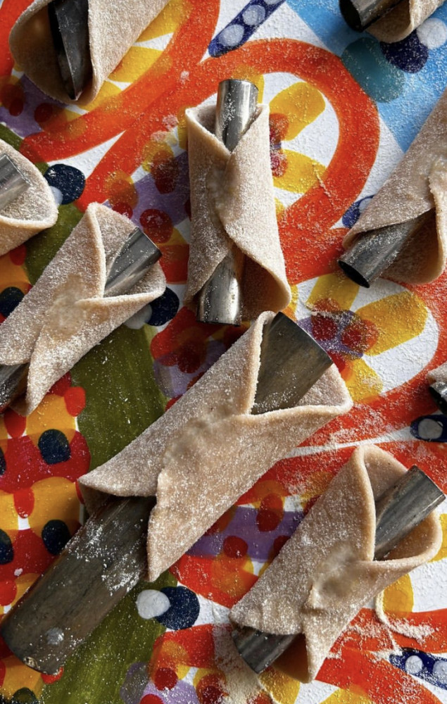 Cannolo Making Class in Taormina - Taormina (Giardini Naxos) | Project ...