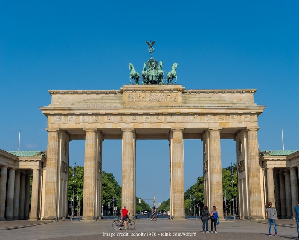 The Best of Berlin Highlights: Private Half-Day Walking Tour - Berlin ...