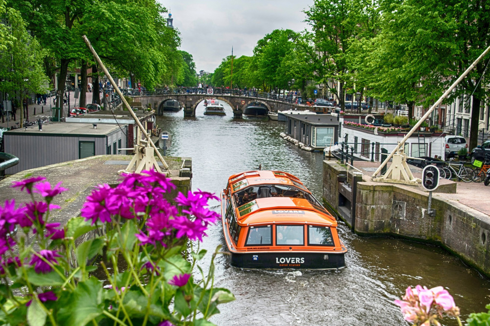 Welcome to Amsterdam: Private Half-Day Walking Tour - Amsterdam ...