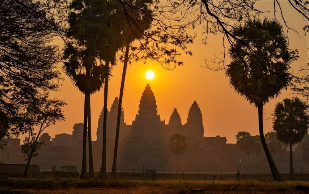 Angkor Wat Sunrise & Highlight Temples Private Guided Day Tour - Siem ...