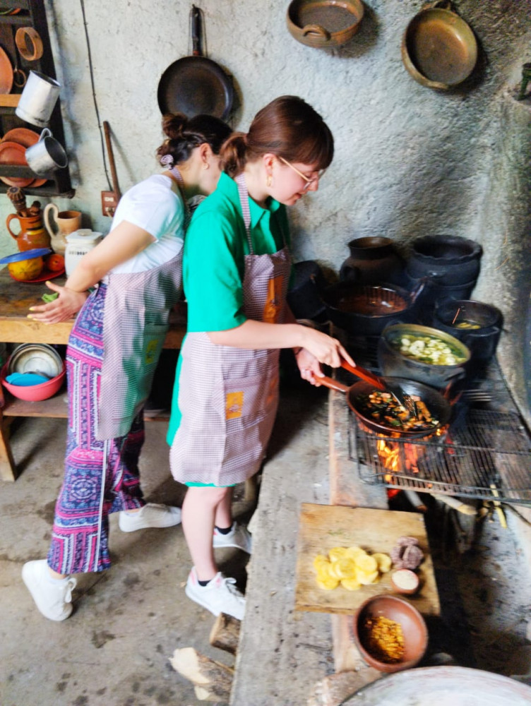 Oaxaca: Traditional Oaxacan Cooking Class With Market Visit - Oaxaca ...