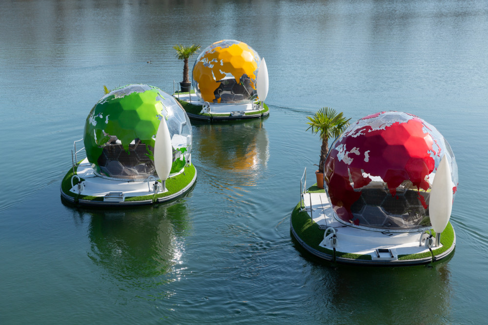 Floating Oasis: E-Boat Rental Old Danube Vienna - Vienna | Project ...