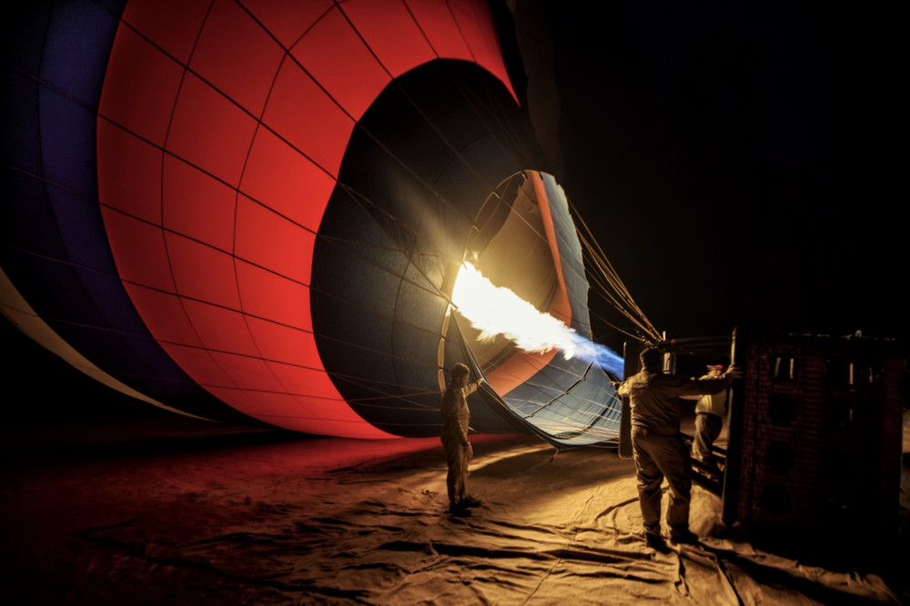 Hot Air Balloon Ride in the Iconic Dubai Desert with In-Flight Falcon ...