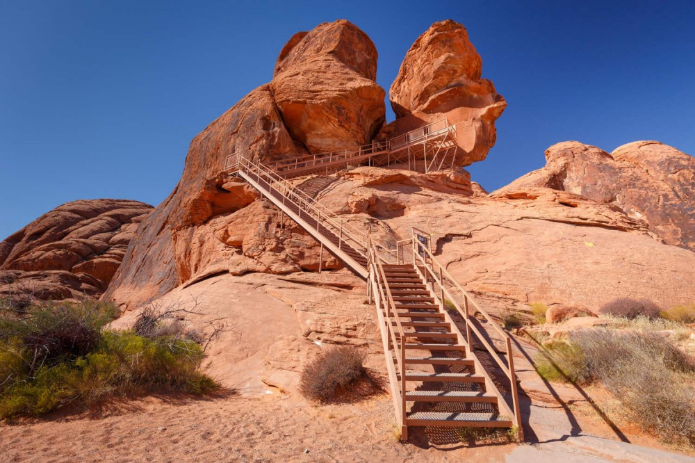 The Ultimate Audio Guide of Lake Mead & Valley of Fire State Park ...