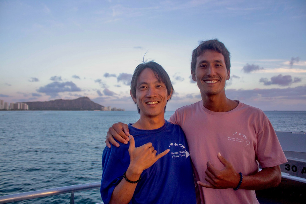 Waikiki Sunset Cruise, Music, BYOB - Honolulu | Project Expedition