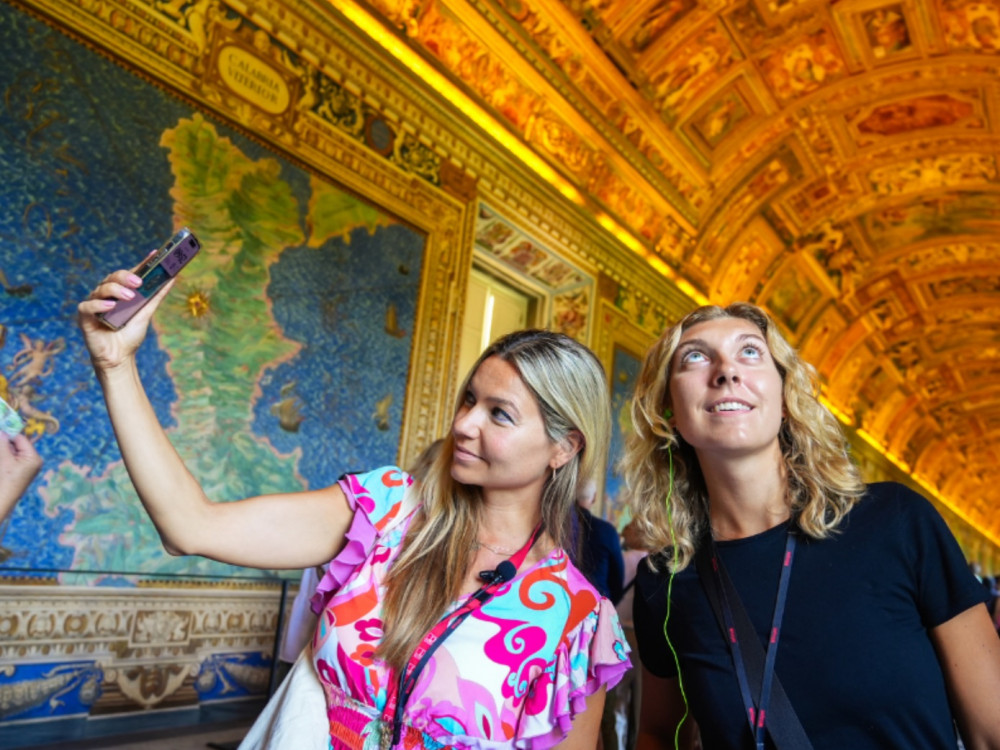 Vatican Evening Tour: incl. Vatican Museums & Sistine Chapel - Rome ...