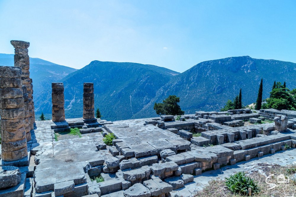 Delphi & Hosios Loukas Monastery Private Day Tour Plus Great Lunch ...