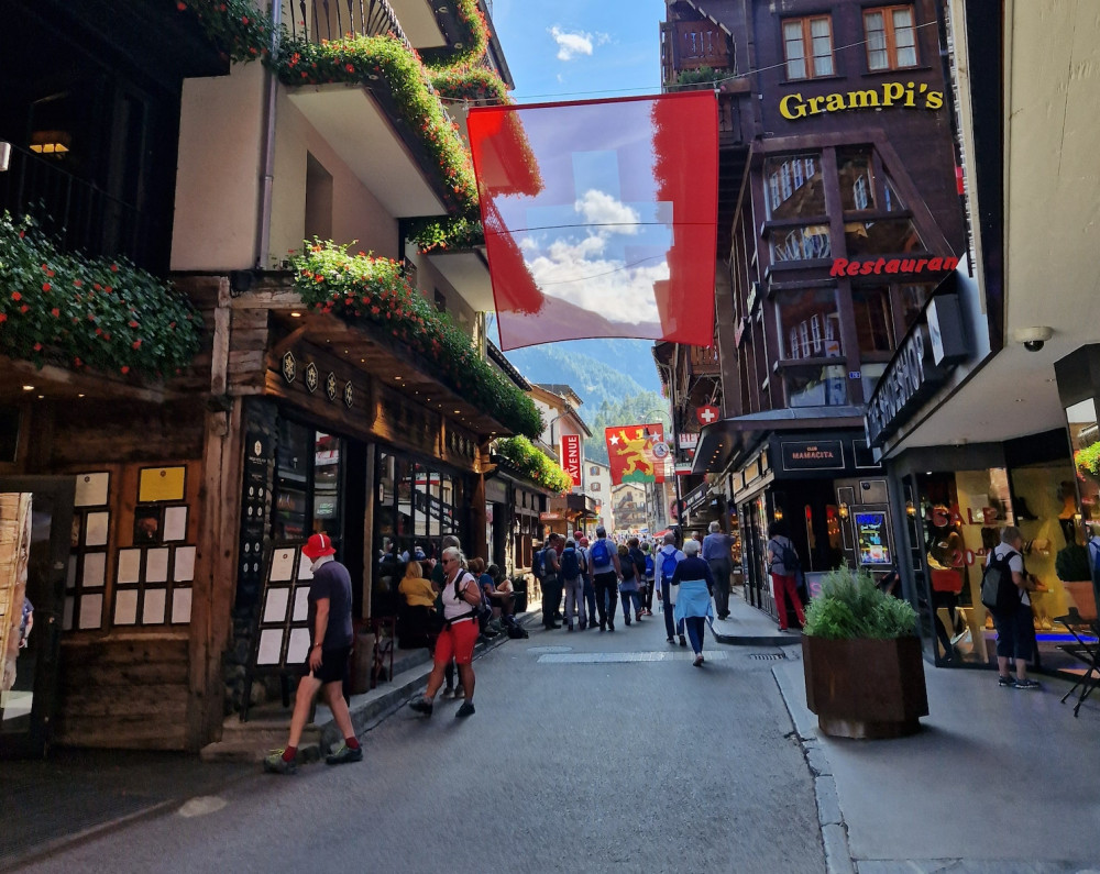 Private Zermatt Hiking Day Trip - Zermatt | Project Expedition