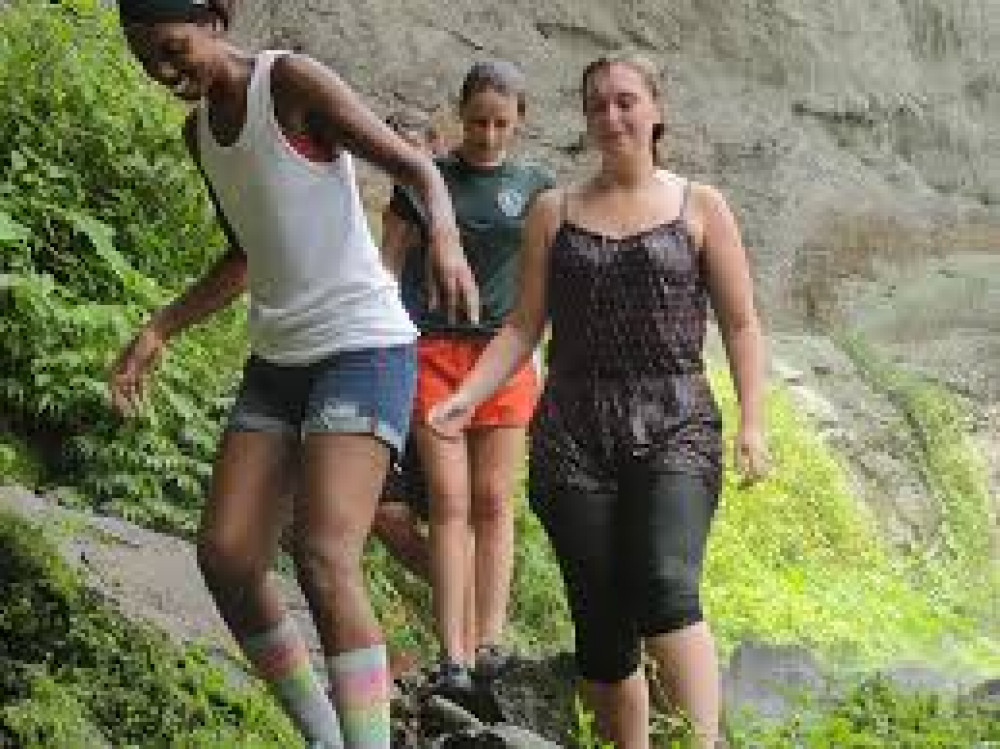 Waterfall Trekking 4 Waterfalls Tour - Badulla | Project Expedition