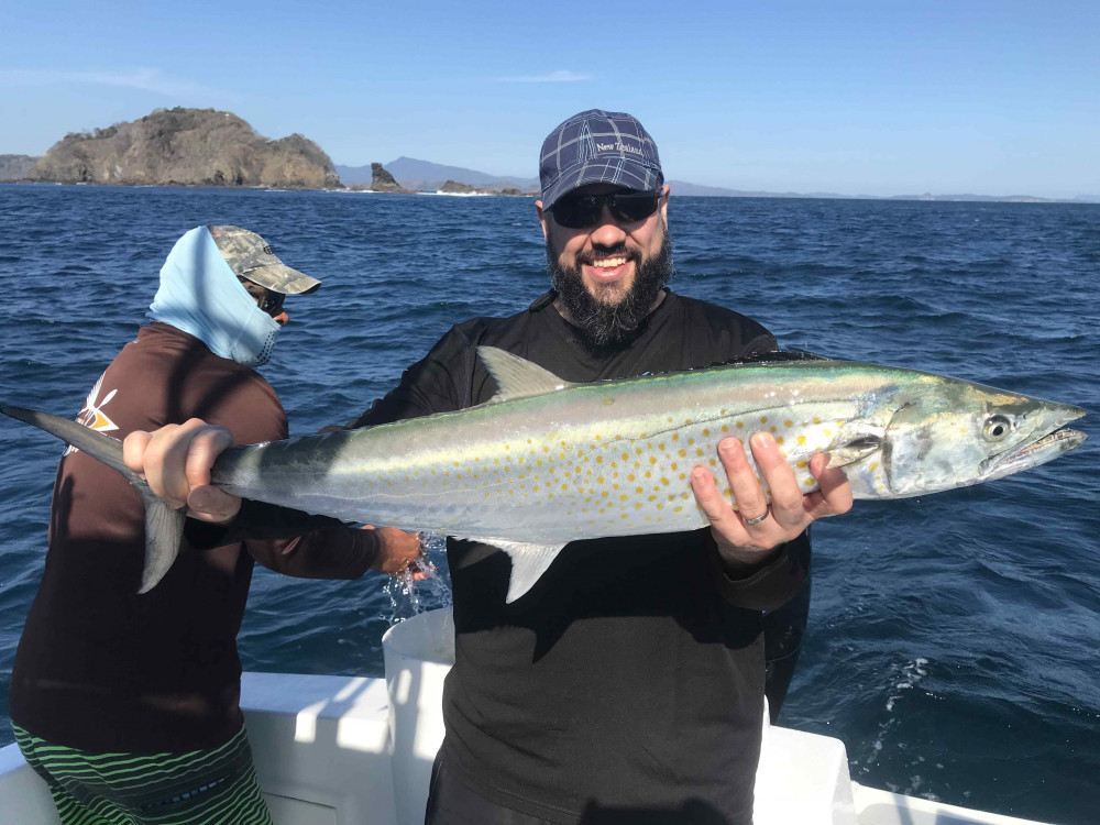 Inshore Fishing Full Day: Catch a Whopper - Paquera | Project Expedition