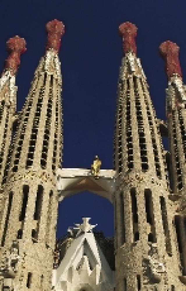 Private Montserrat + Gaudi + Modernism Tour from Barcelona - Barcelona ...