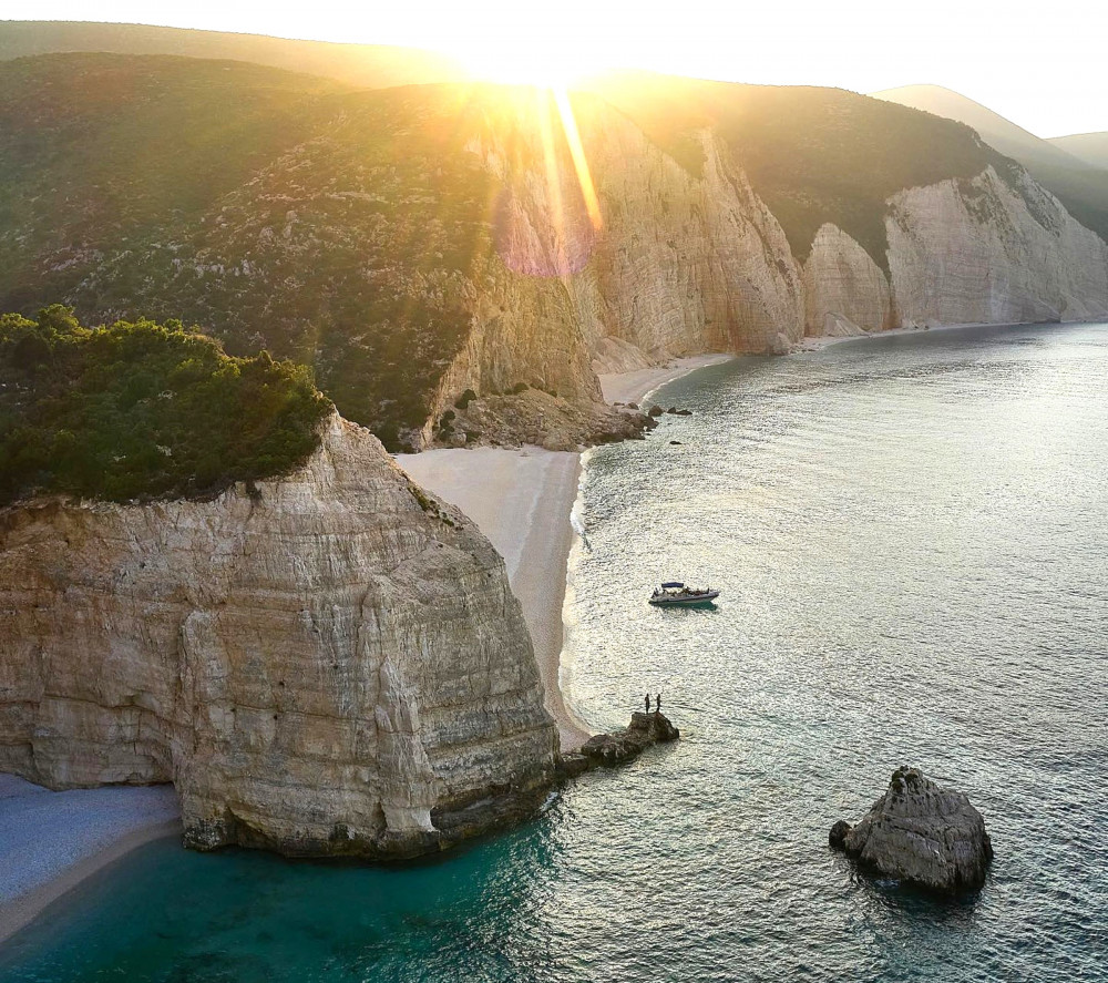 Avalon Travel | Project Expedition