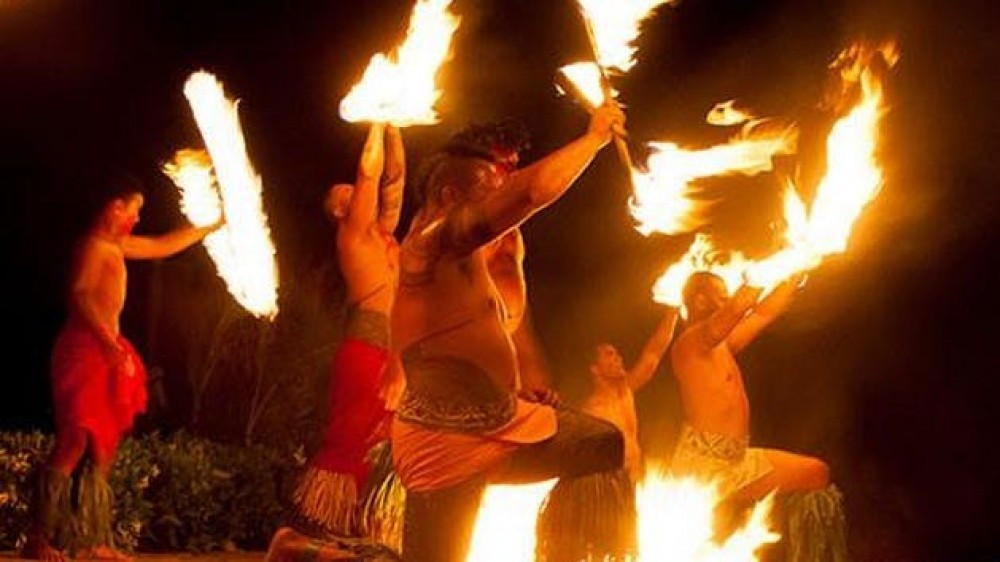 Chief's Luau - Aloha Experience - With Transportation - Honolulu ...