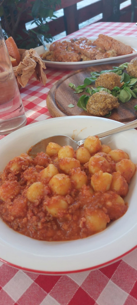 Lake Como Food Tour - Eat, Learn and have fun with a Local - Como ...