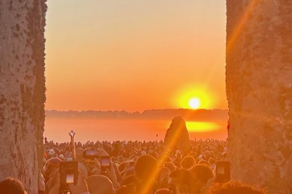Stonehenge Summer Solstice Tour - London | Project Expedition