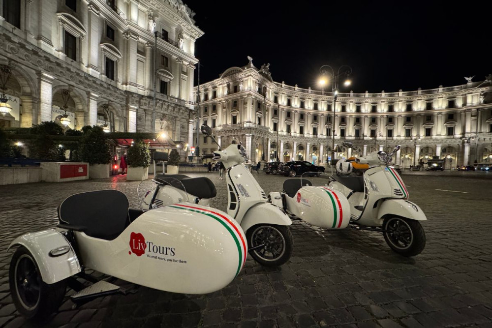 Rome City Highlights: Exclusive Semi-Private Vespa Sidecar Tour - Rome ...