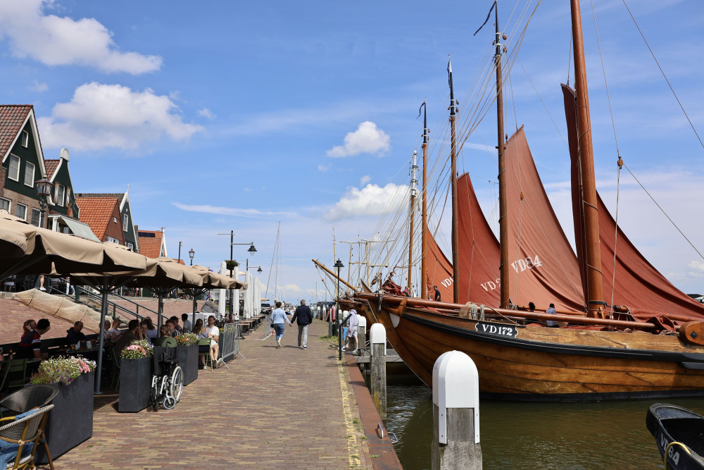 Volendam plus Visit a Cheese Farm & Clog Factory - Amsterdam | Project ...