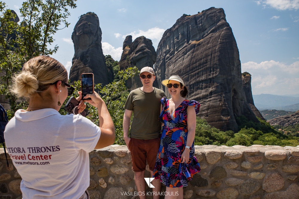 1-Day Meteora Tour From Athens with Local Guide & Greek Lunch (8:00 am ...
