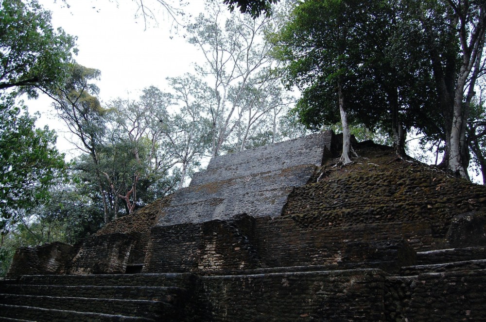 Cahal Pech | Sights & Attractions - Project Expedition