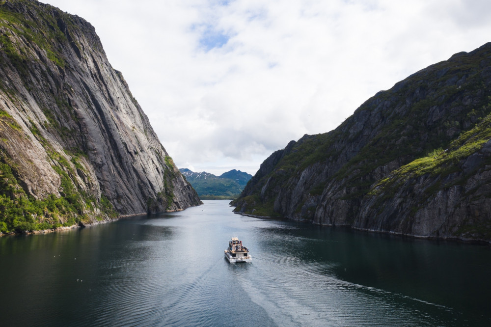 Silent Trollfjord Cruise From Lofoten - Lofoten | Project Expedition