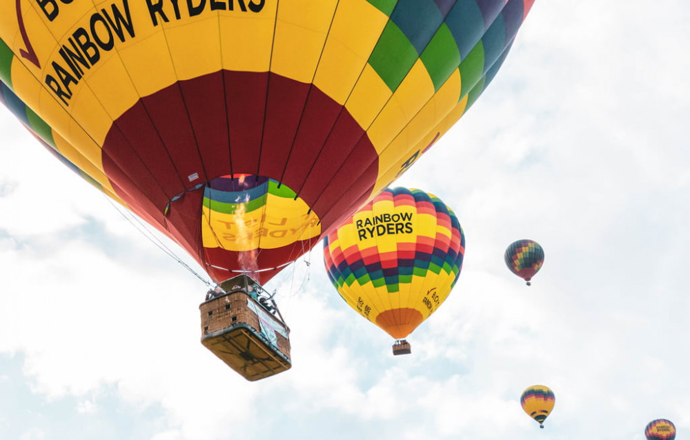 Rainbow Ryders Hot Air Balloon Ride Co. - Project Expedition